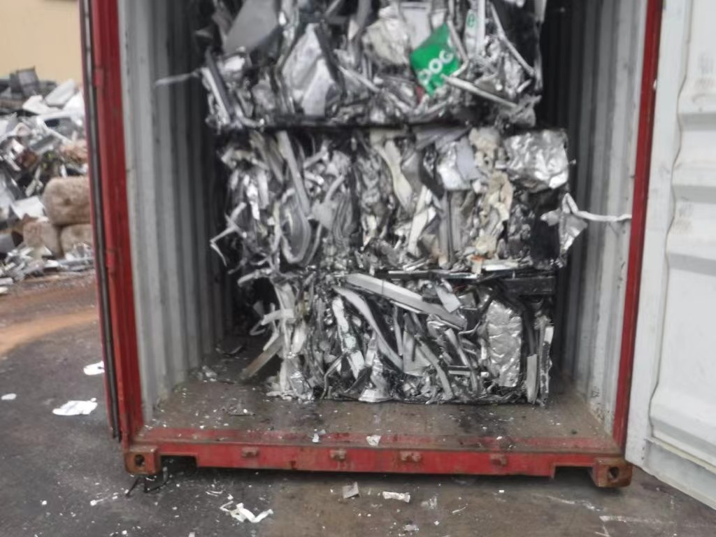 Aluminum,Aluminum breakage